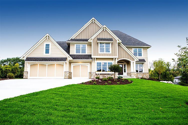 Exterior Home Remodeling Gallery MN and WI | Derrick Custom Homes