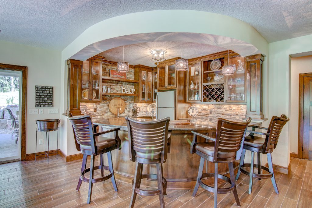 Interiors | Derrick Custom Homes